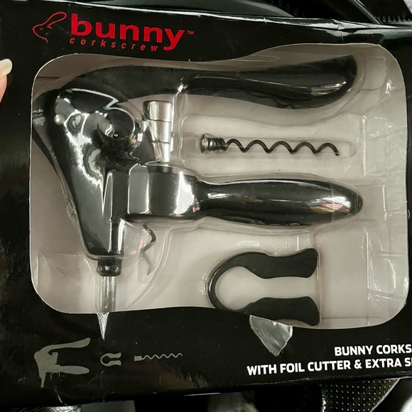 bunny corkscrew | Other | Bunny Corkscrew Wine Bottle Opener Set W Foil ...